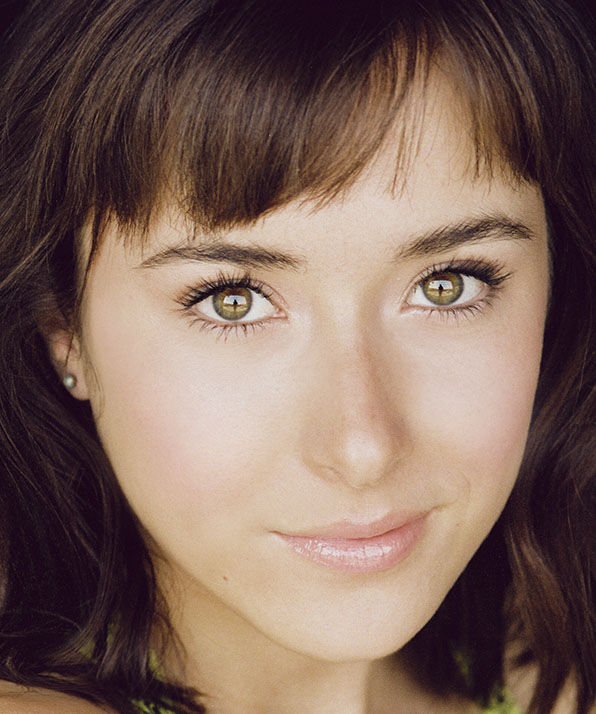 Кристина Шерер (Christina Scherer): фильмография, фото, биография. Актер.