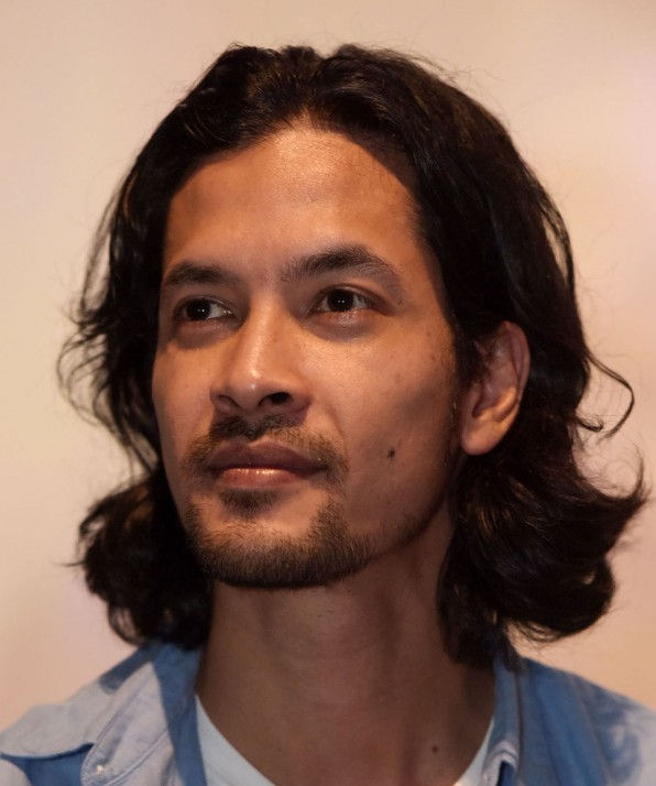 Эдвард Акбар (Edward Akbar): фильмография, фото, биография. Актер.