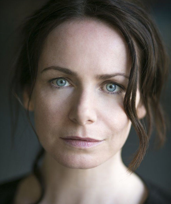 Клер Кэлбрайт (Clare Calbraith): фильмография, фото, биография. Актер.